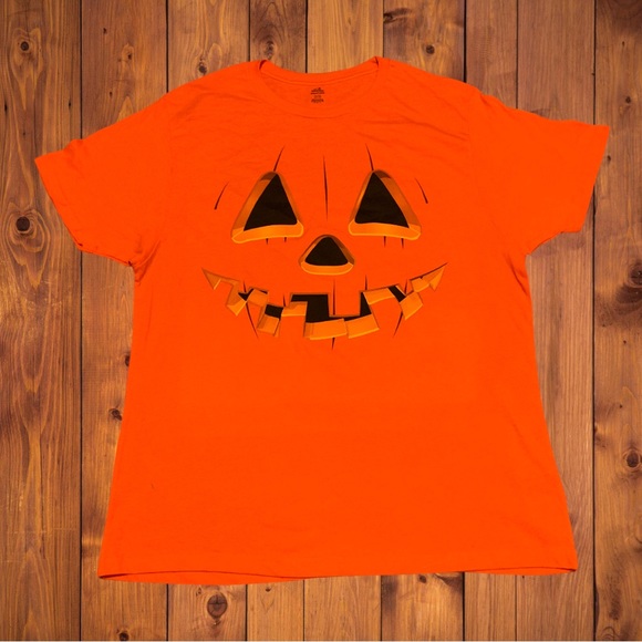 Hot Topic | Shirts | Spirit Halloween Jack O Lantern Face Pumpkin Shirt ...